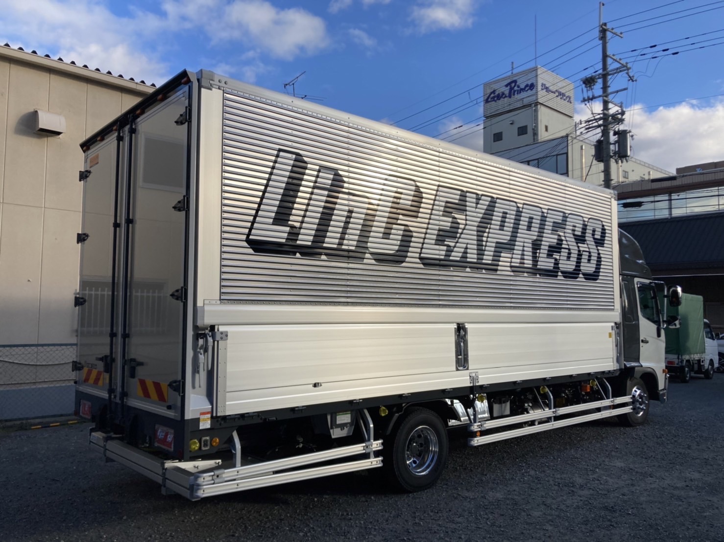 事業内容 | 株式会社LinC